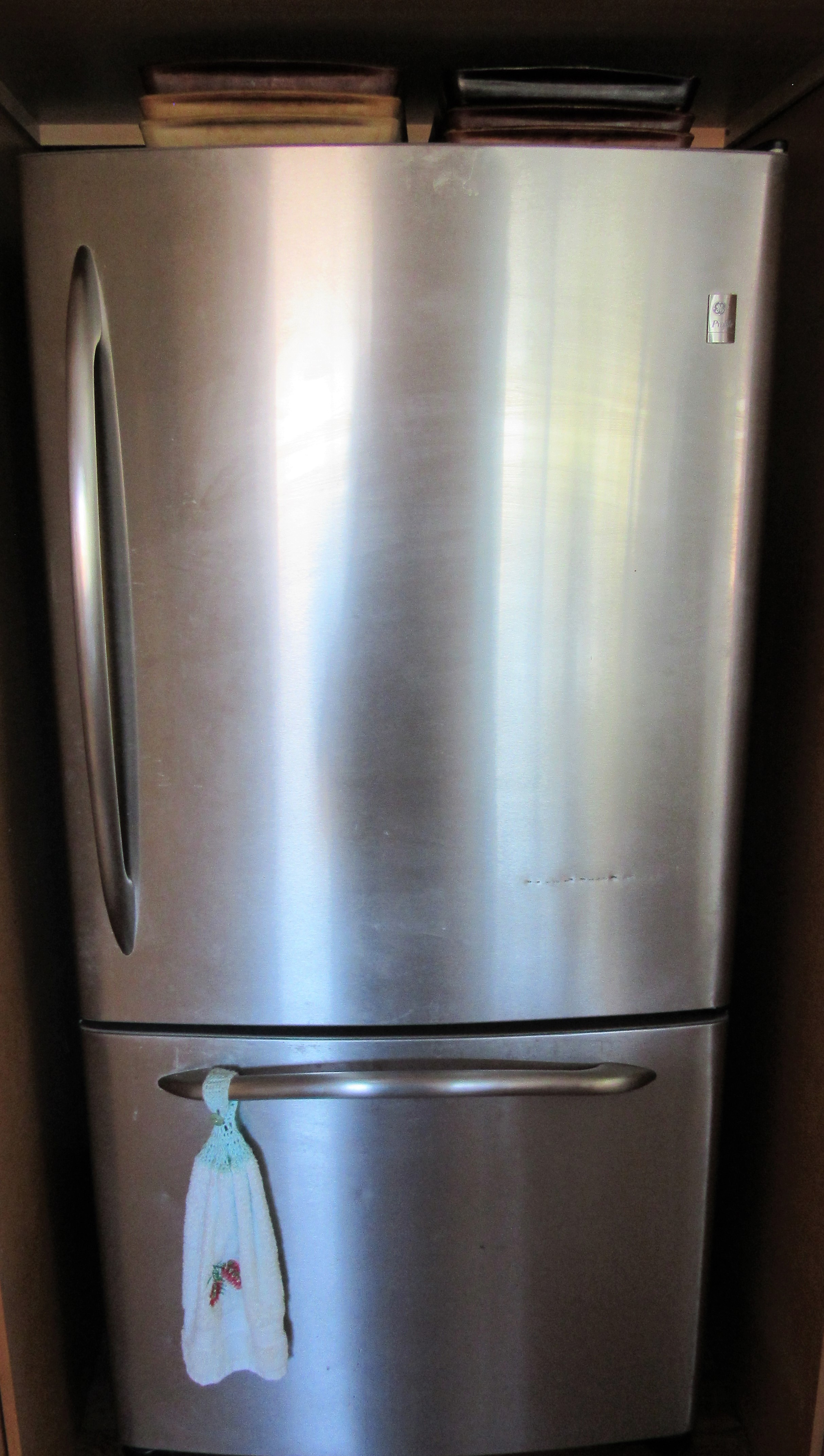 My New Refrigerator – A Jeanne in the Kitchen